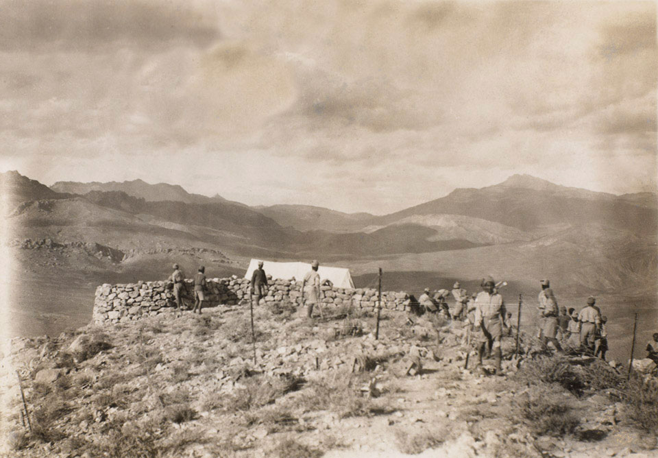 Construction of a hill top outpost, 1925-1933 (c) | Online Collection ...