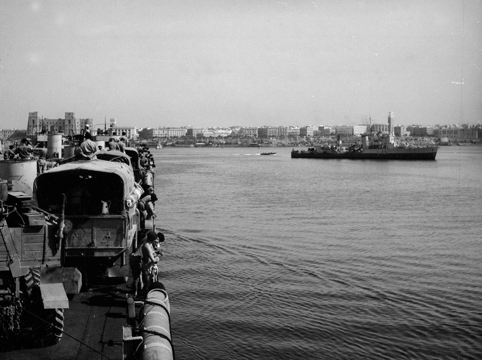 British destroyer in Taranto harbour, Italy, 1943 | Online Collection ...