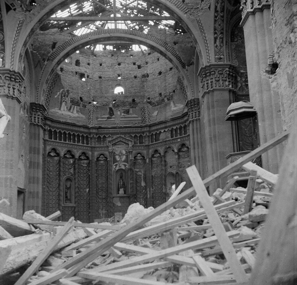 Fossacesia after its capture, Abruzzo, Italy, 1943 | Online Collection ...