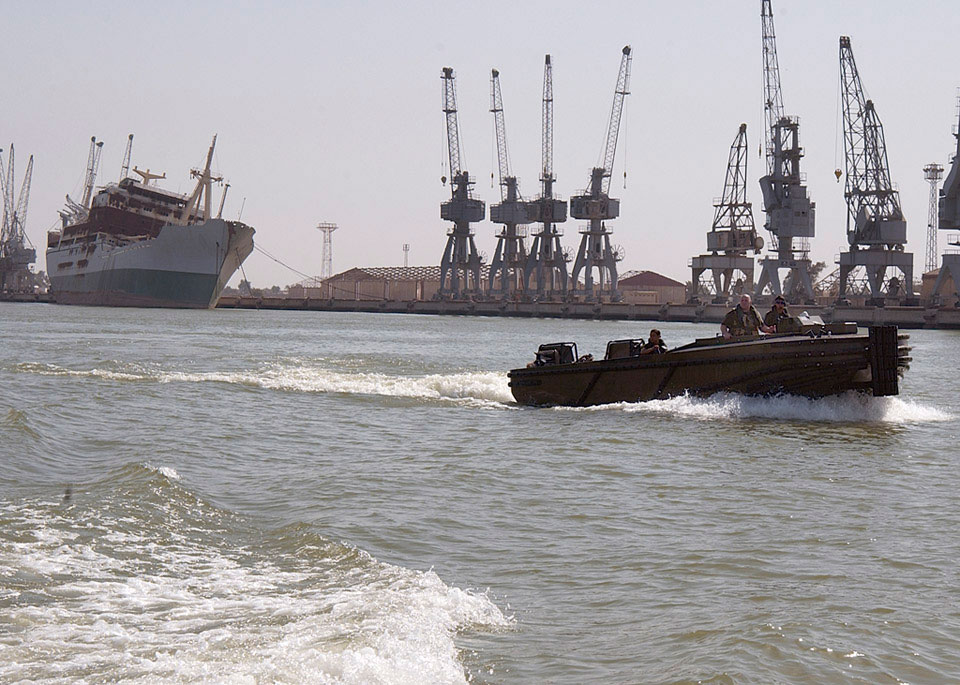 21 Engineer Regiment Boat Troop training on the Shatt al-Arab Waterway ...