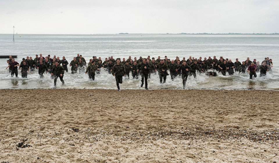 13 Air Assault Support Regiment, Royal Logistic Corps, training on the ...