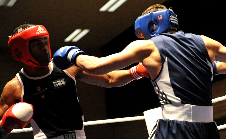 Boxing match in aid of Airborne Forces Charities, 2009 | Online ...