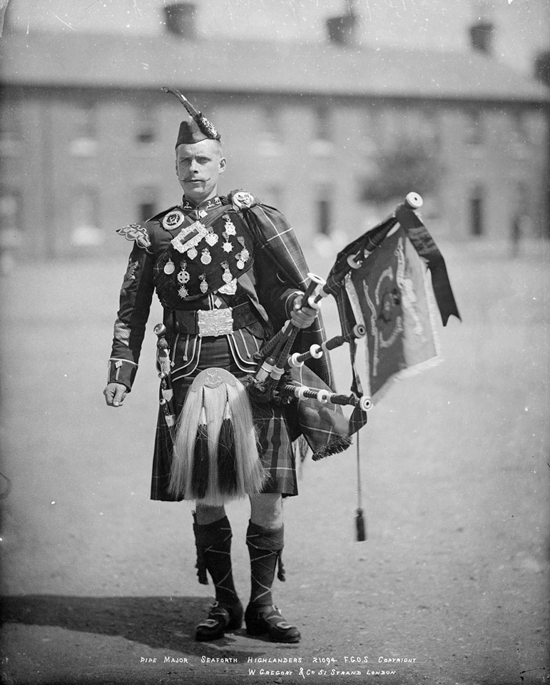Pipe Major, Seaforth Highlanders, glass negative, 1895 (c) | Online ...