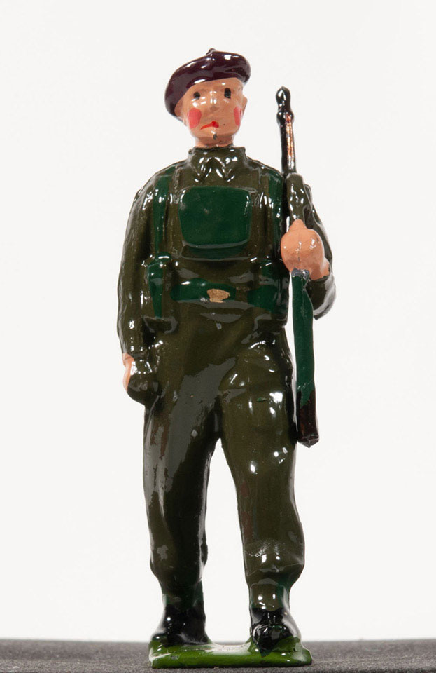 Model soldier, William Britain Limited, Airborne Infantry, 1948-1960 ...