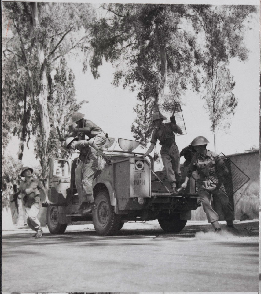 Soldiers from the 1st Battalion Middlesex Regiment (Duke of Cambridge's ...