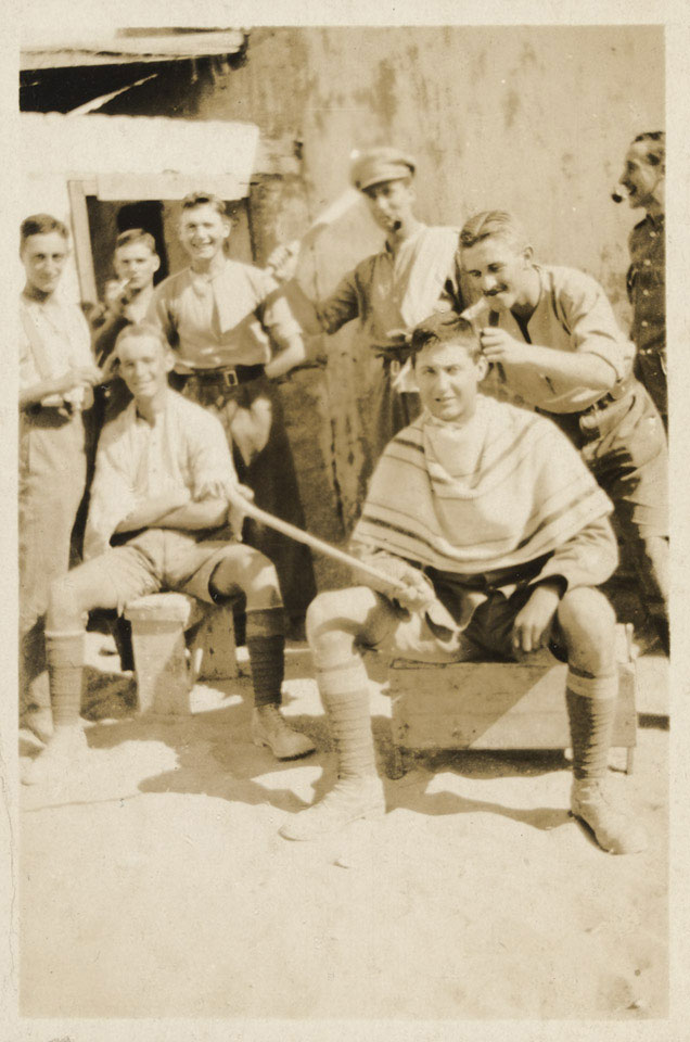 British soldiers receiving a haircut in the desert, 1916 (c) | Online ...