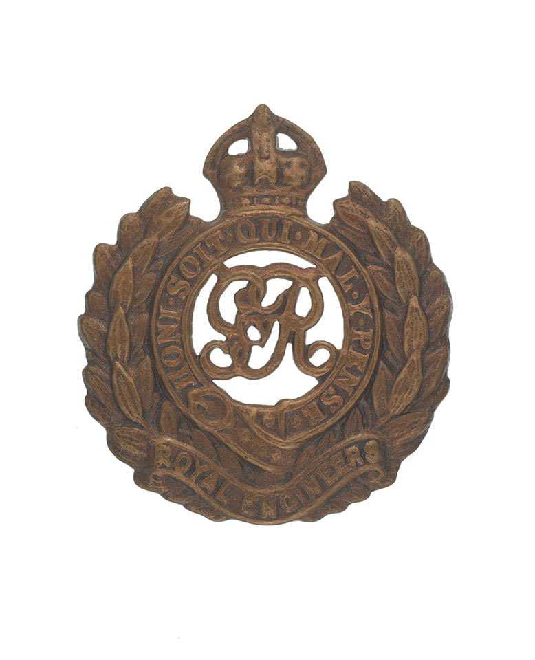 Cap badge, Royal Engineers, 1914 (c) | Online Collection | National ...