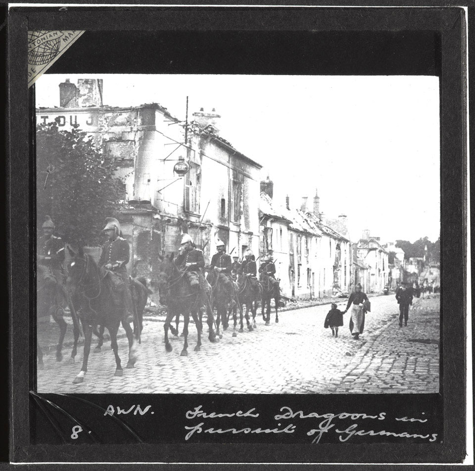 'French dragoons in pursuit of the Germans', 1914 | Online Collection ...