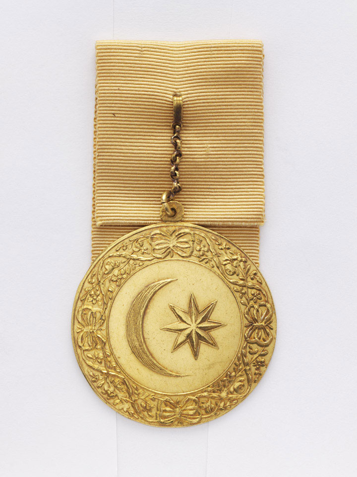 Sultan's Gold Medal for Egypt awarded to Captain Alexander Godley, 28th ...