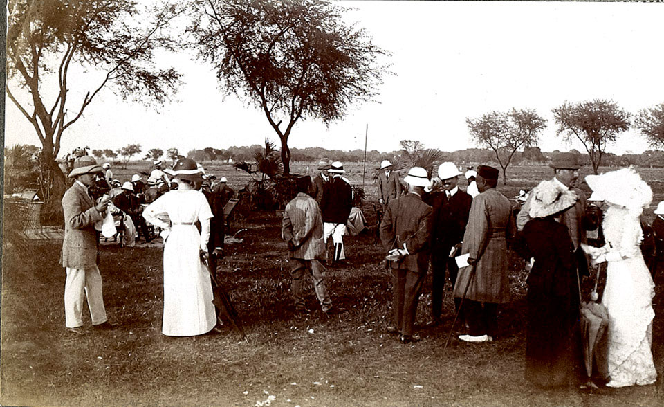 European and Indian civilians, India, 1910 (c) | Online Collection ...