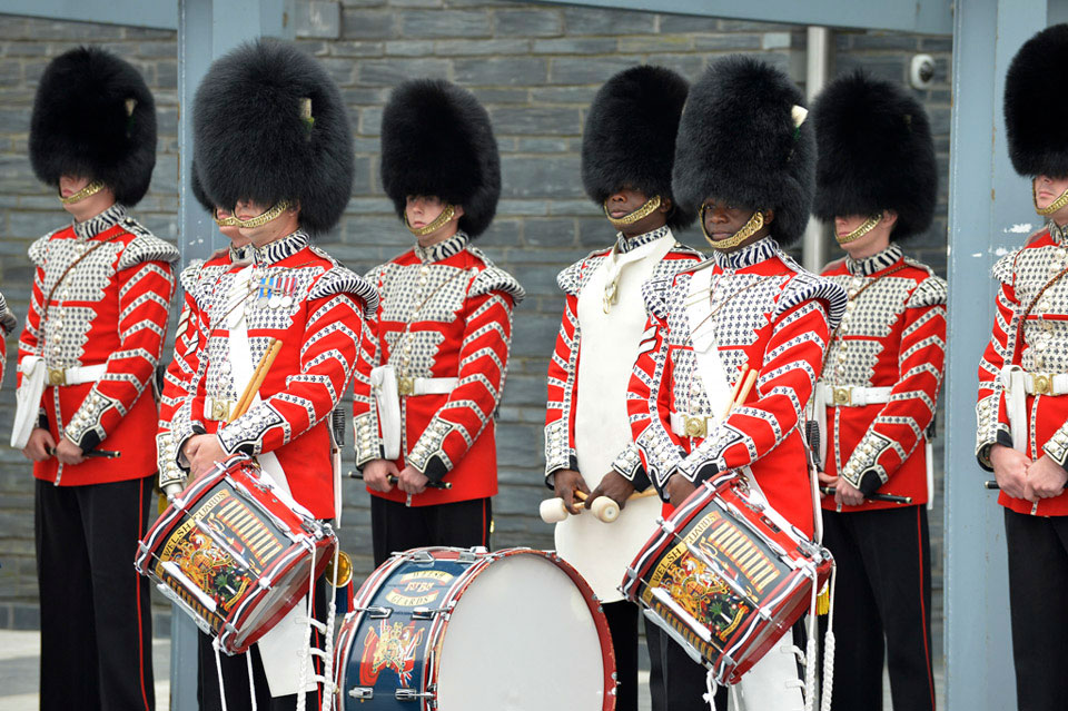 Drummers from the 1st Battalion Welsh Guards, National Assembly ...