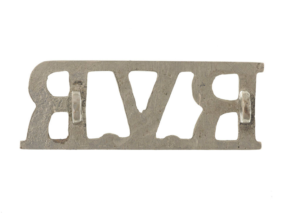 Shoulder title, Rangoon Volunteer Rifles, 1920-1937 | Online Collection ...