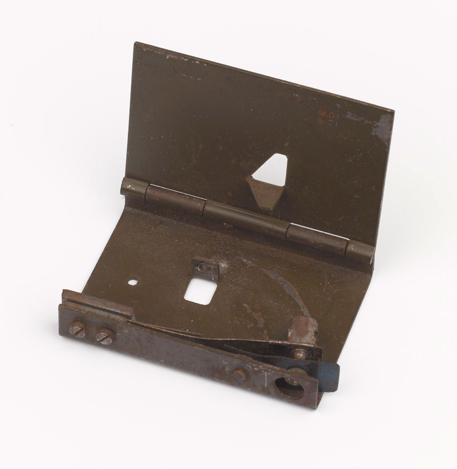 Hinge-type release switch, No 3, 1942 (c) | Online Collection ...