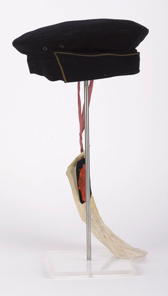 Brodrick cap, sergeants, Dragoon Guards and Dragoons, sealed pattern ...