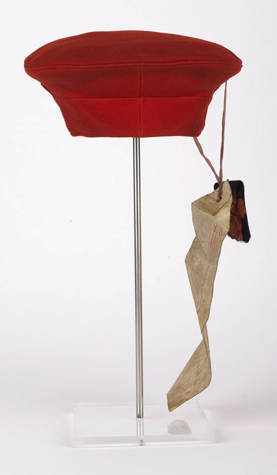 Brodrick cap, all ranks, 15th (The King's) Hussars, sealed pattern ...