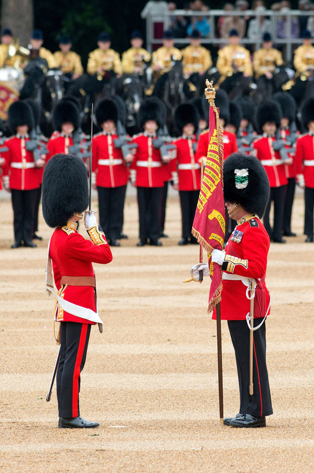 The 1st Battalion, Welsh Guards parade with its new Queen's Colour at ...