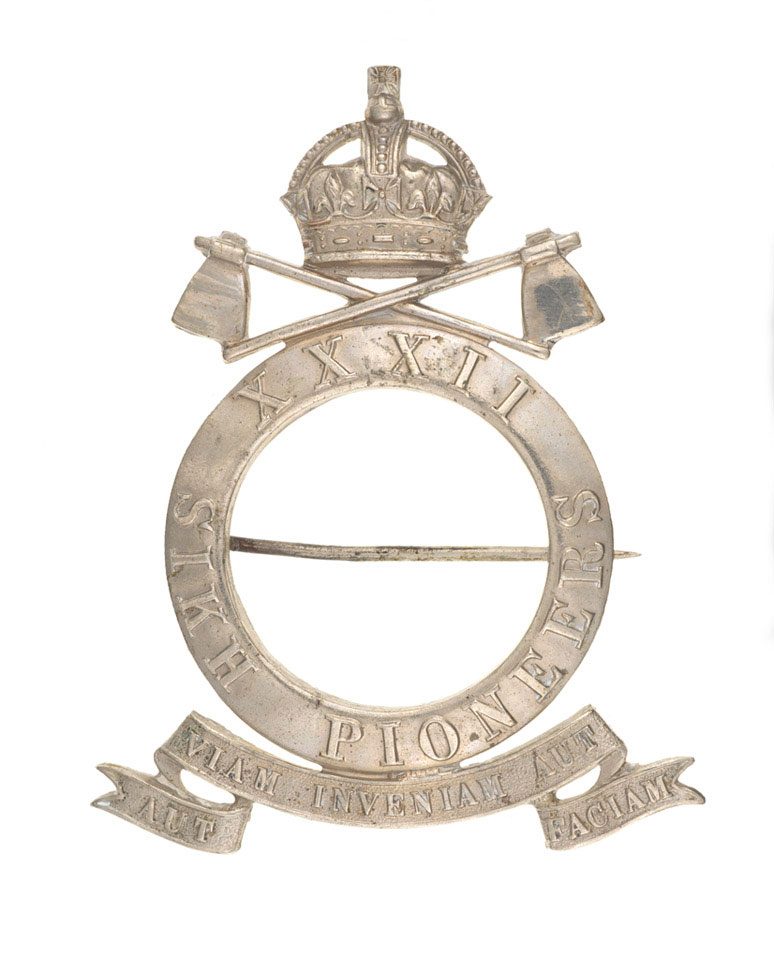 Pugri badge, 32nd Sikh Pioneers, 1903-1922 | Online Collection ...