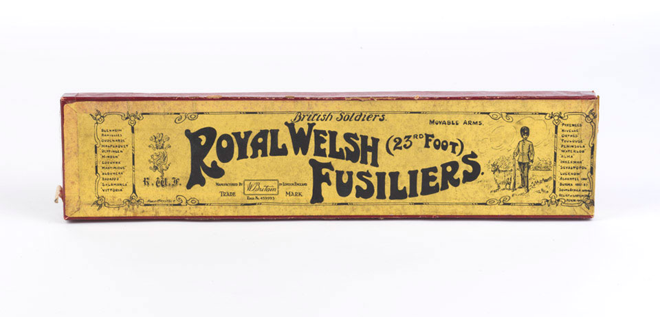 Model soldier box, W Britain, Royal Welsh Fusiliers, 1905 (c)-1919 ...