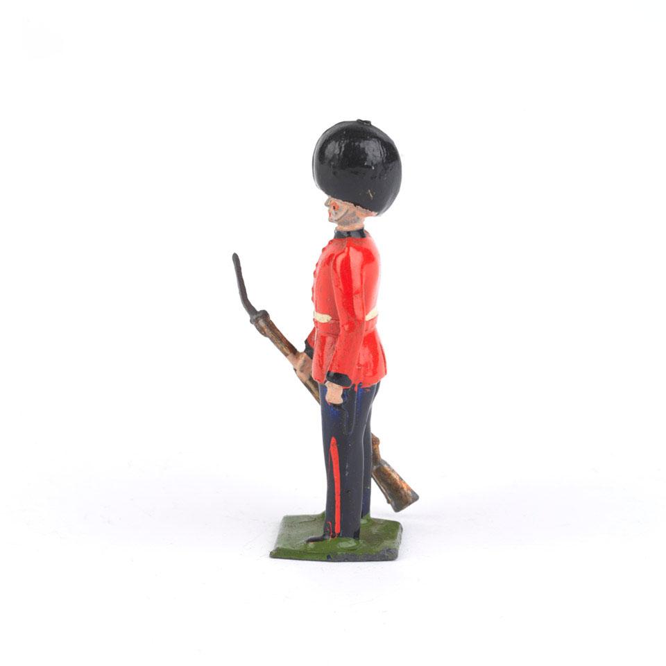 Model soldier, Coldstream Guards, William Britain Limited, 1920-1930 (c) | Online Collection ...