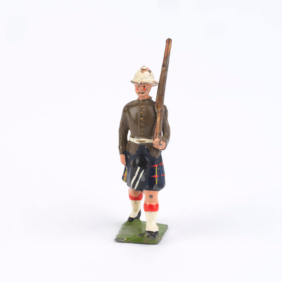 Model soldier, W Britain, Queen's Own Cameron Highlanders | Online ...