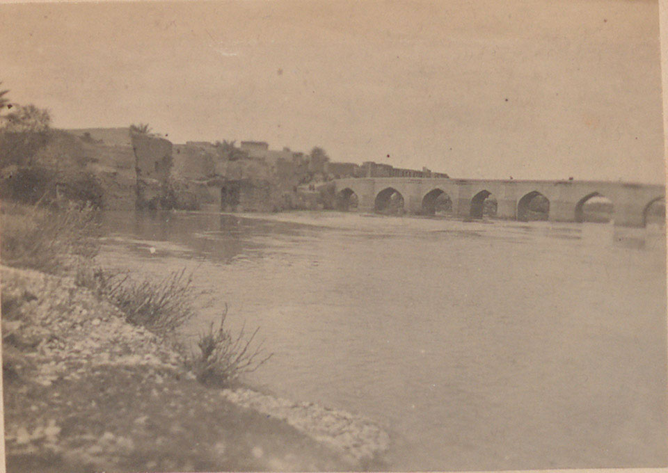'Khanikin 1918', the bridge over the Alwand River at Khanikin ...