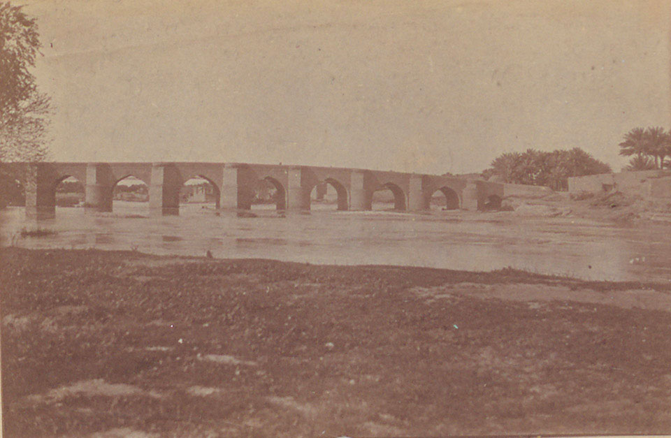 'Khanikin 1918', the bridge over the Alwand River at Khanikin ...