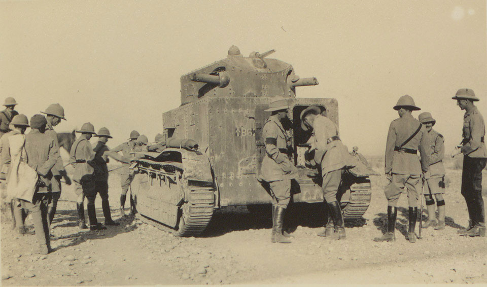 Tank demonstration, Staff College, Quetta, India, 1925 | Online ...