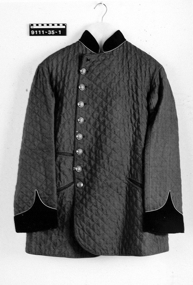 Padded tunic worn by Surgeon Major James Peterkin, 16th Regiment of ...