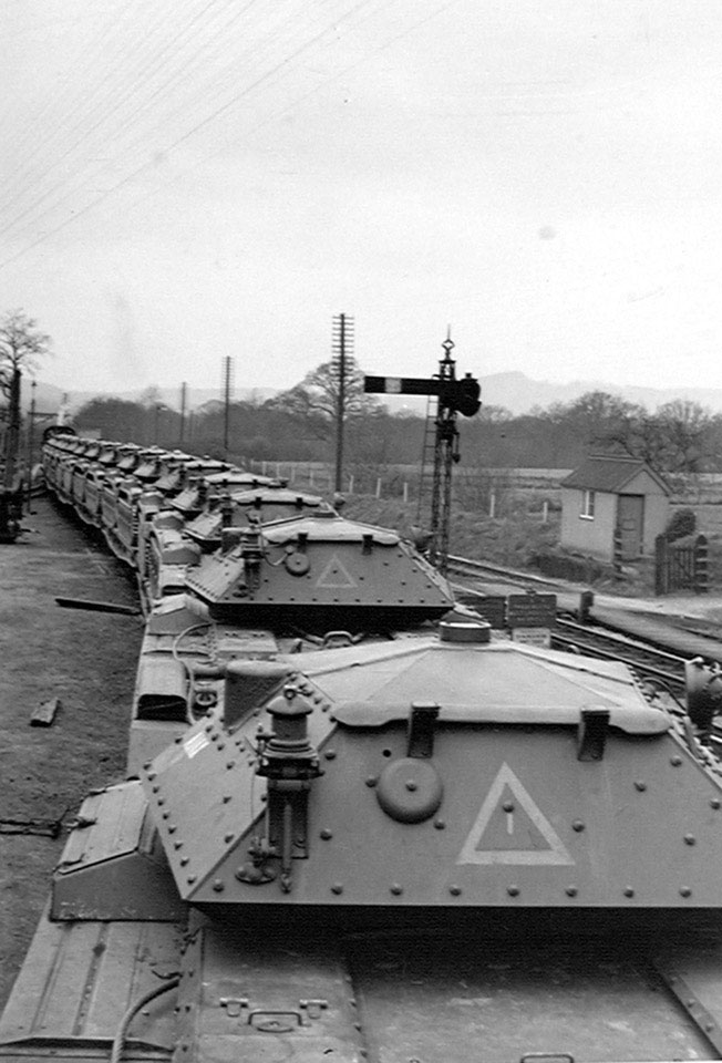 'Witley Station: The move to Westbury', Cruiser tanks of 3rd County of ...