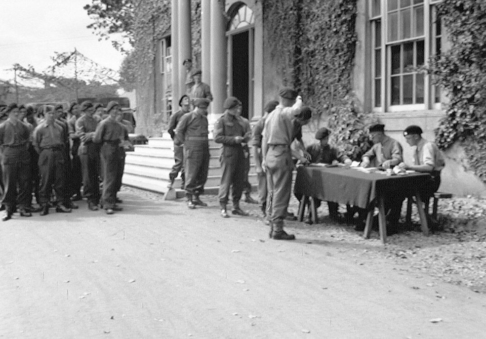 Pay Parade 3rd County Of London Yeomanry Sharpshooters Westbury pay-parade-3rd-county-of-london-yeomanry-sharpshooters-westbury